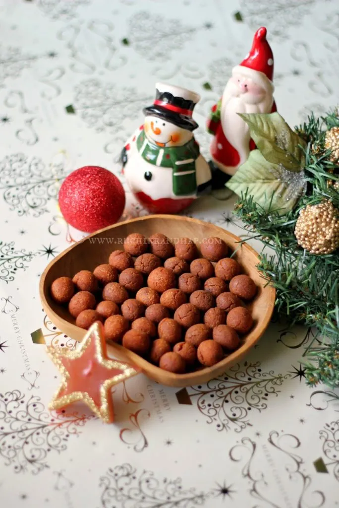 Guliyo / Gulio (Deep Fried Rice Marbles) - Traditional Mangalorean ...